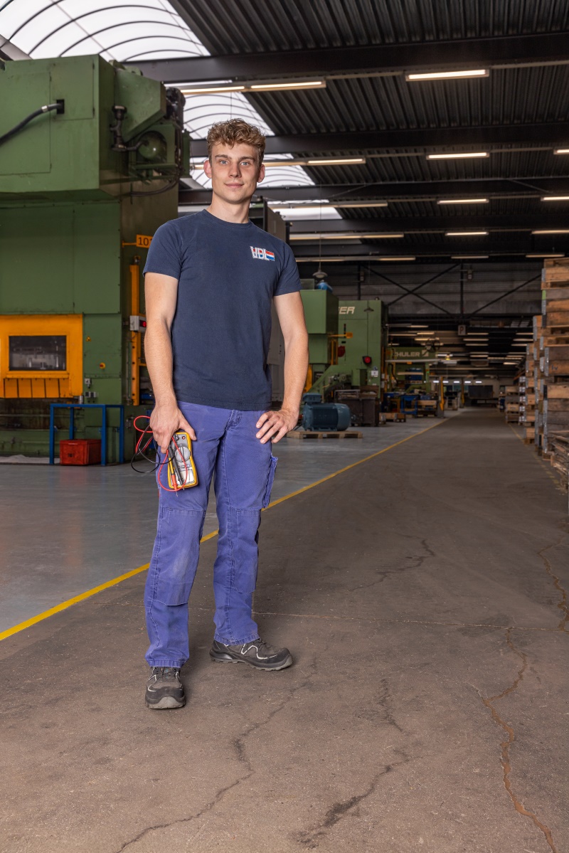 Mike behaalt diploma Technicus Mechatronica sneller met modulair leren ...