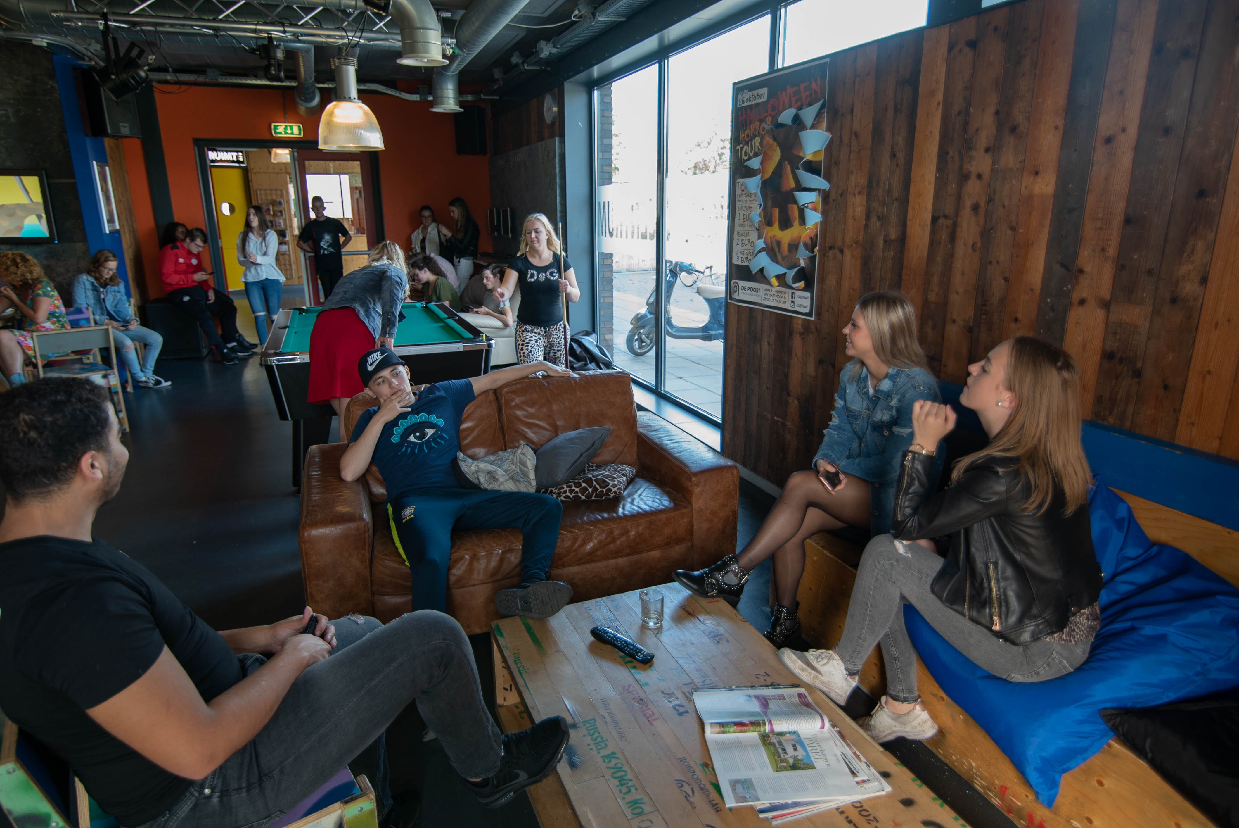 Sociaal Werker bol | Koning Willem I College